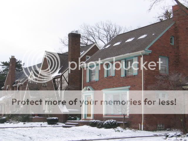 Cleveland's Kamm's Corner - City Photos - Ohio - UrbanOhio.com