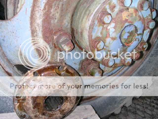 Banjo axle drive flange or what? - The GMC CCKW